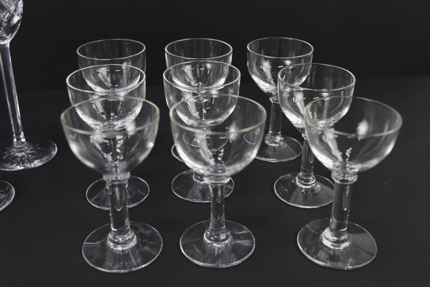 Orrefors "Bror" vin- & snapsglas m.m | Auktion.se